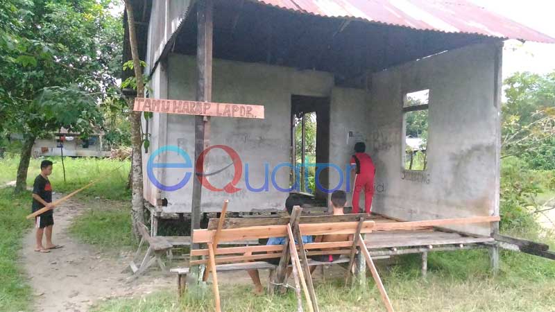 Pencurian Berkeliaran Warga Bangun Pos Ronda - eQuator.co.id